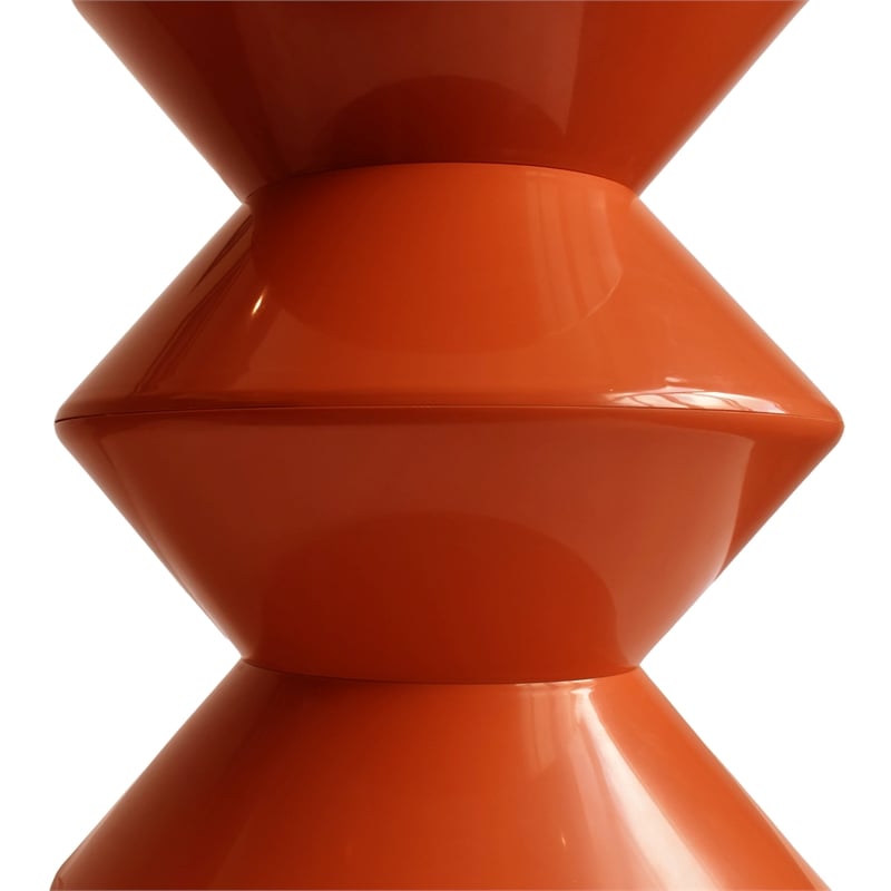 LeisureMod Round Side Table in ABS Plastic Double-Hourglass Design in Brown