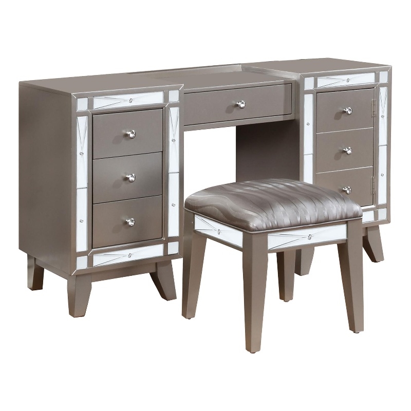 Bedroom Vanities: Makeup Vanity Tables and Desk Sets Online